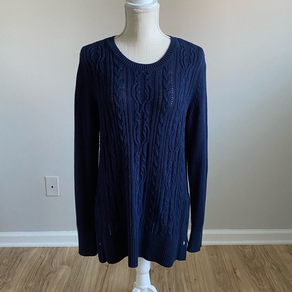 Ann Taylor | Sweaters | Ann Taylor Navy Cable Knit Split Hem Sweater ...